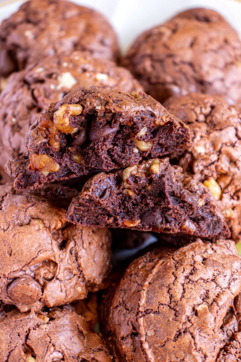 Chocolate Chubbies (Chunky Brownie Cookies) - Mission Food Adventure