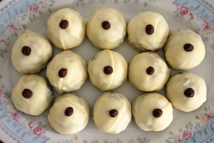 Capezzoli di Venere (Nipples of Venus) - Mission Food Adventure