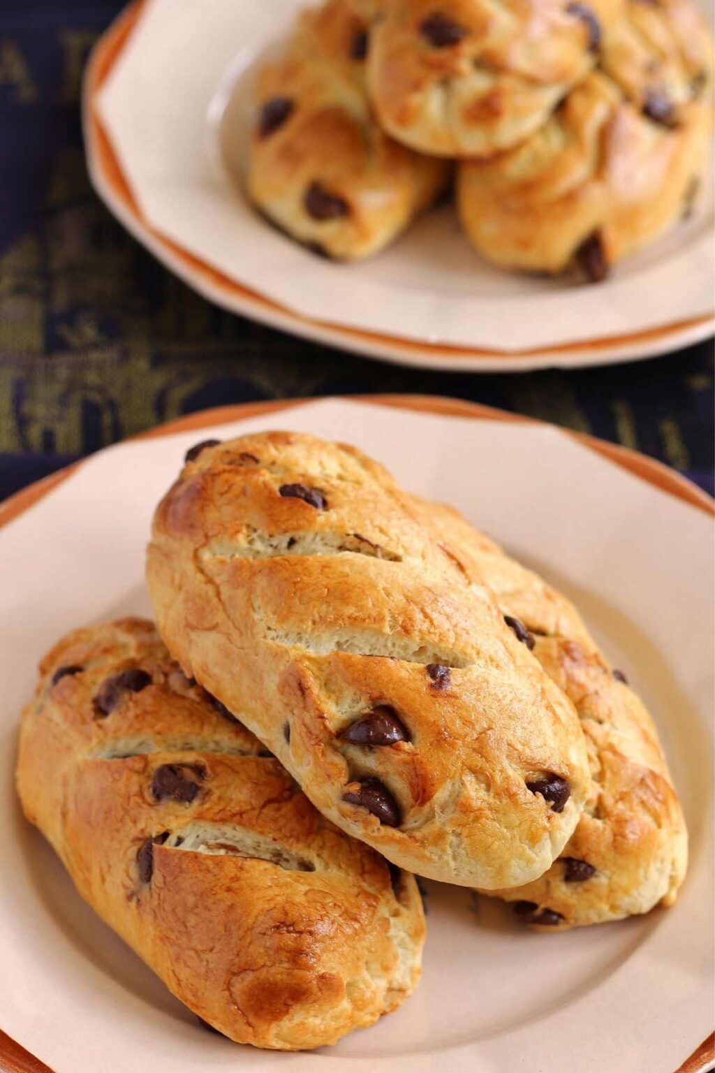 Viennoise au Chocolat (Vienna Bread with Chocolate) - Mission Food ...