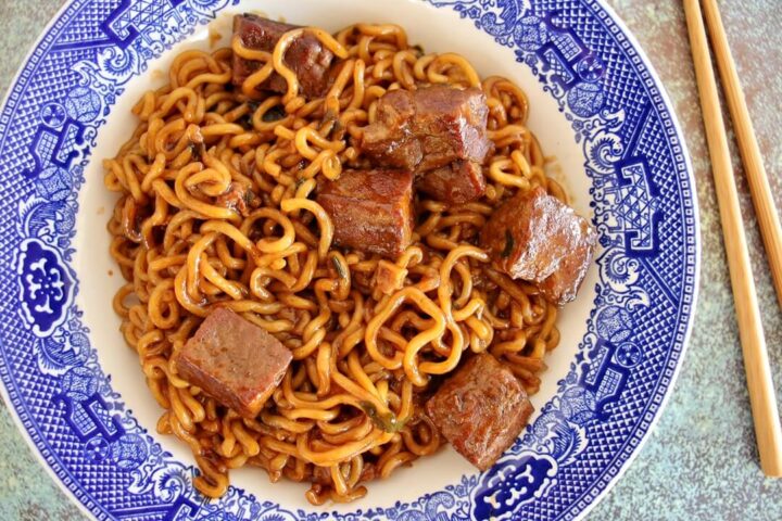Ram-Don from Parasite (Jjapaguri with Steak) - Mission Food Adventure