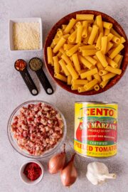 Rigatoni all' Amatriciana - Mission Food Adventure
