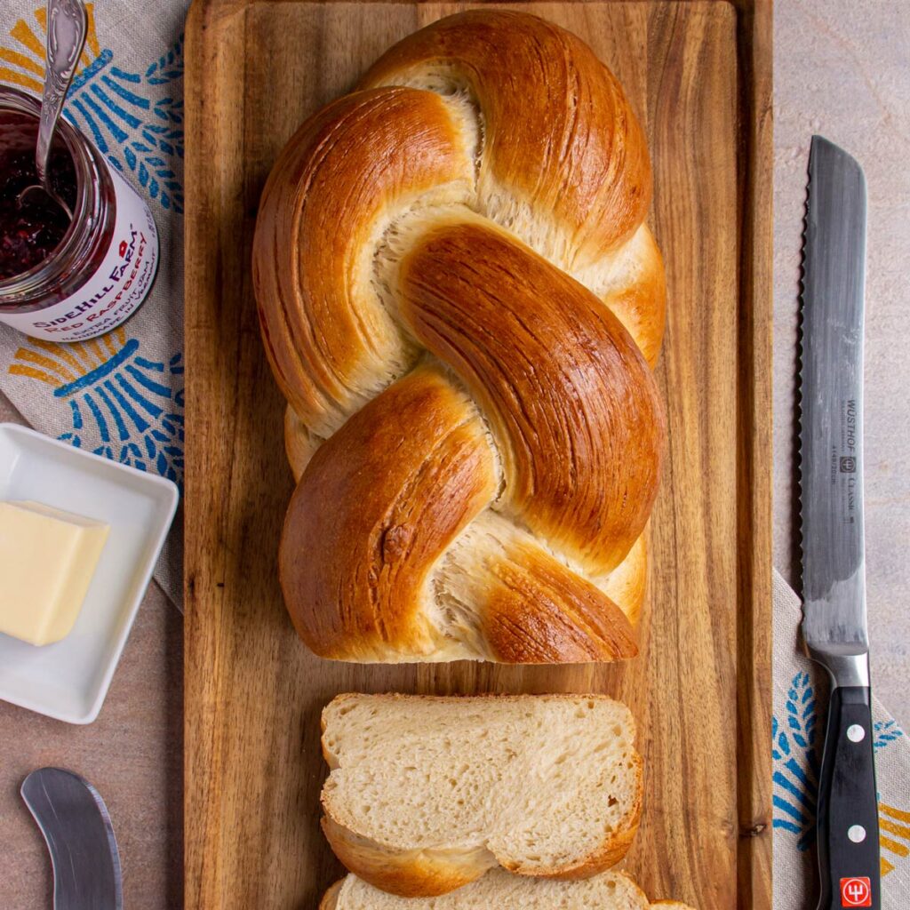 Viennoise au Chocolat (Vienna Bread with Chocolate) - Mission Food ...
