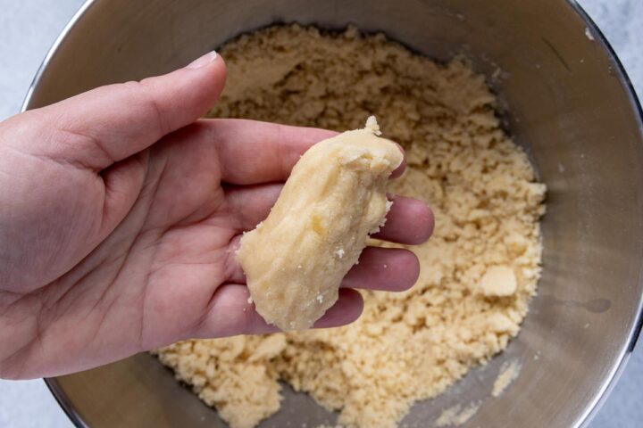 Heidesand (German Brown Butter Shortbread Cookies) - Mission Food Adventure