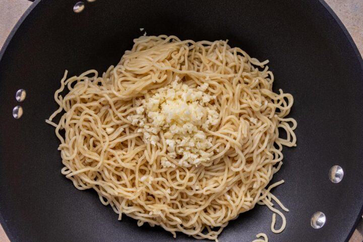 Garlic Noodles - Mission Food Adventure