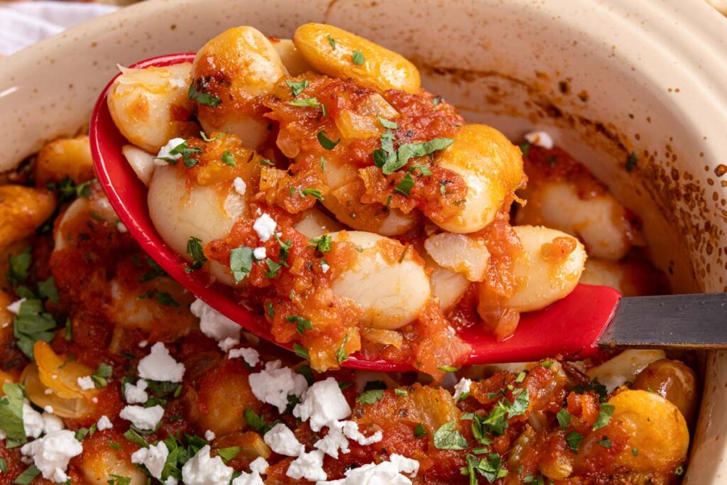 Gigantes Plaki (Greek Baked Beans) - Mission Food Adventure