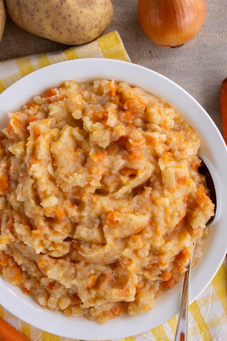 Hutspot (Dutch Mashed Potatoes, Onions, and Carrots) - Mission Food ...