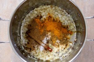 Bunny Chow (South African Curry in Bread Bowls) - Mission Food Adventure