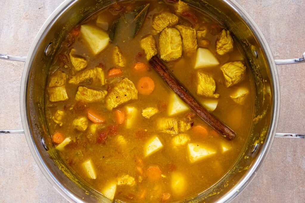Bunny Chow (South African Curry in Bread Bowls) - Mission Food Adventure